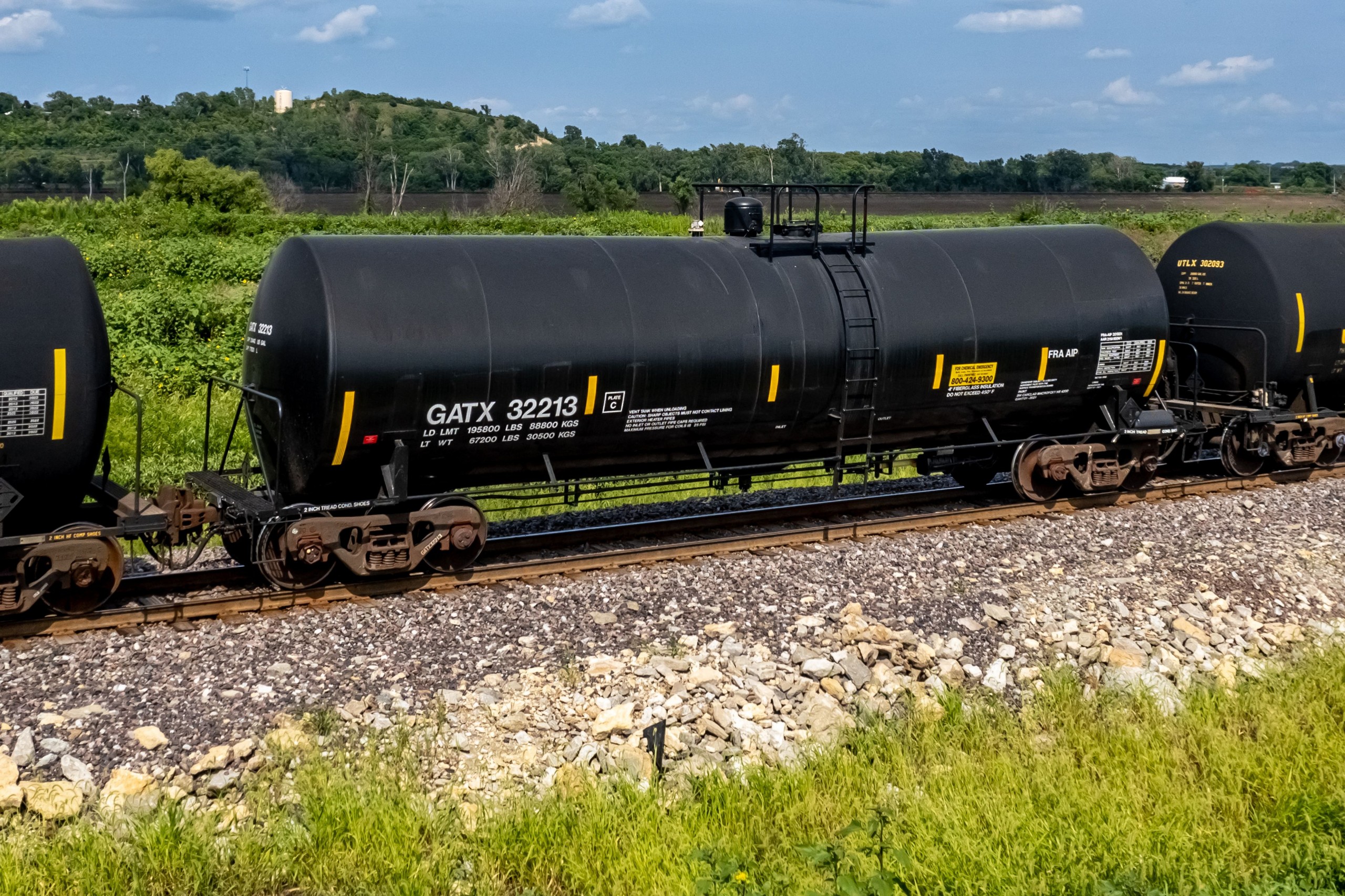Small-Capacity General Service Tank Cars | GATX Corporation